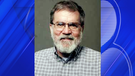 Beloved Davidson professor dies 8 days after being hit by car | wcnc.com