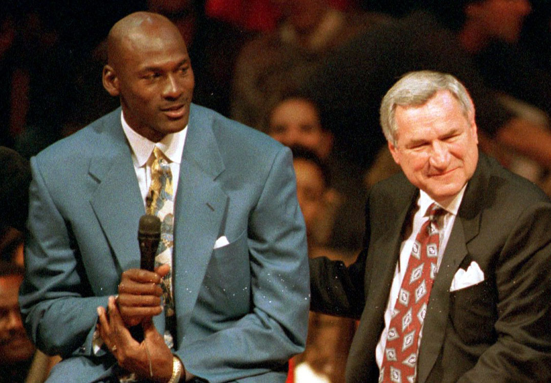 Athletes, coaches, sportscasters remember Dean Smith | wcnc.com