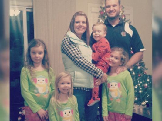 32-year-old mother of 4 dies at marathon finish line | wcnc.com