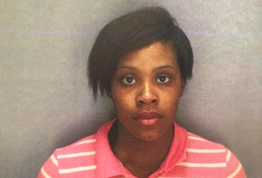 Police: Woman charged after leaving kids in hot car | wcnc.com