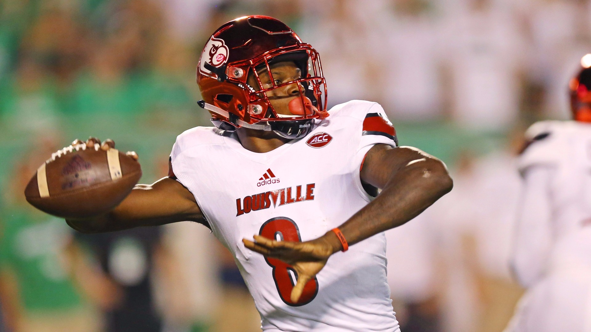 Louisville QB Lamar Jackson wins 2016 Heisman Trophy; Watson finish 2nd ...