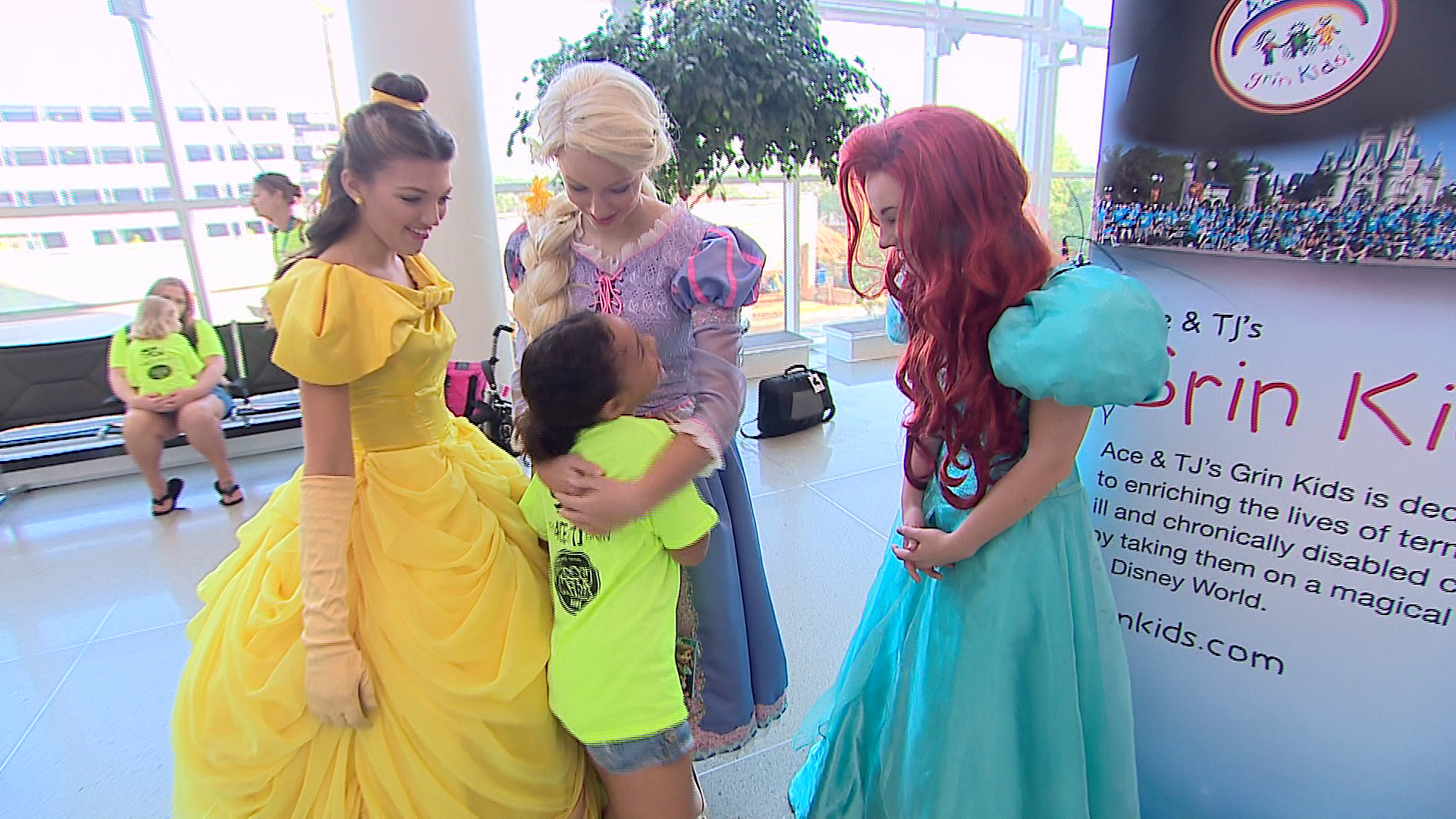 Largest 'Grin Kid' group ever leaves for Orlando | wcnc.com