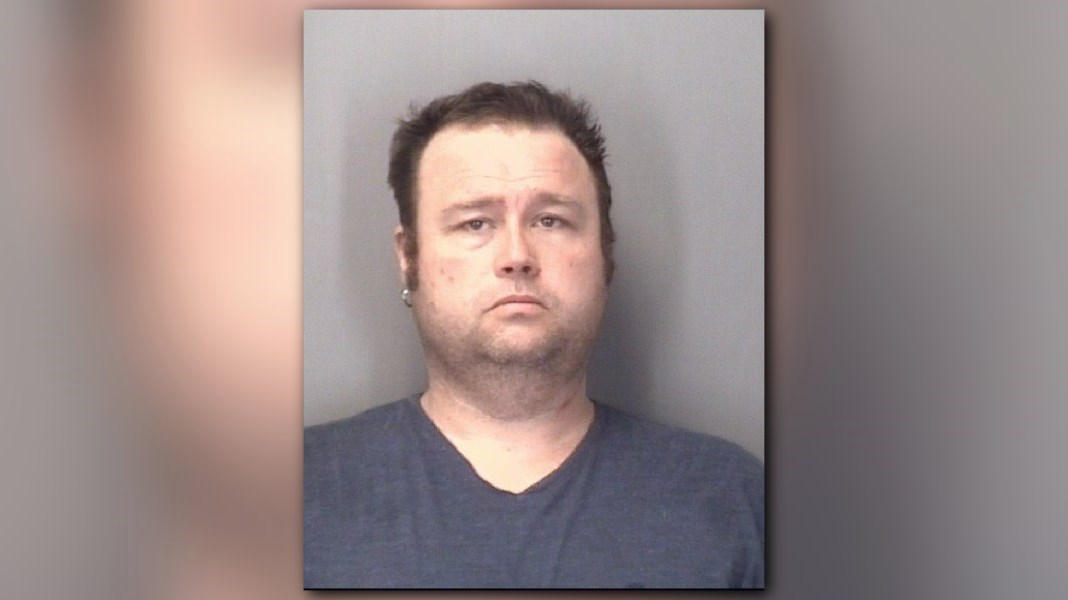 Man Accused of Threatening Wife Before Barricading Himself, Kids in ...