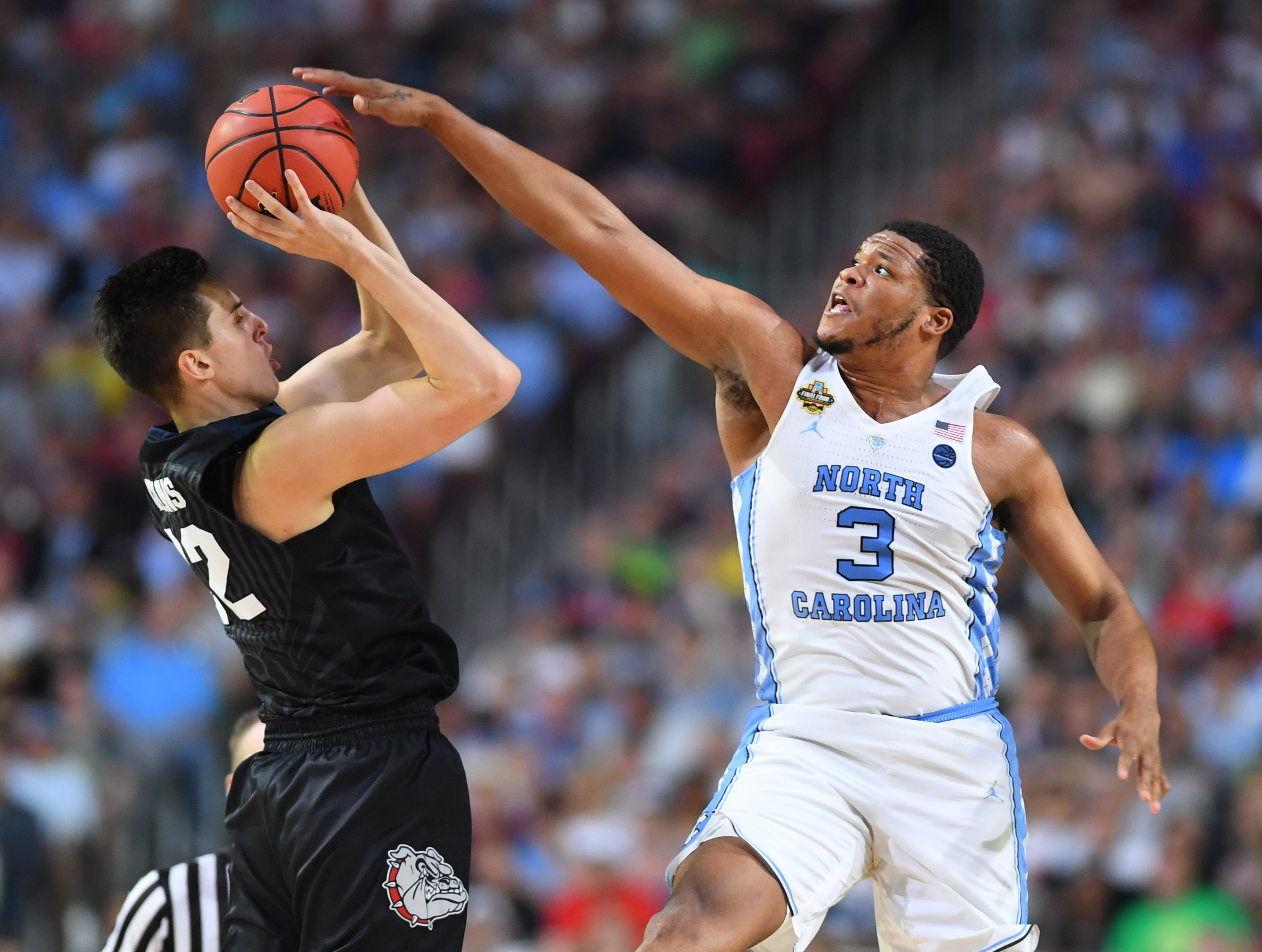 West CLT's Meeks signs with Raptors | wcnc.com